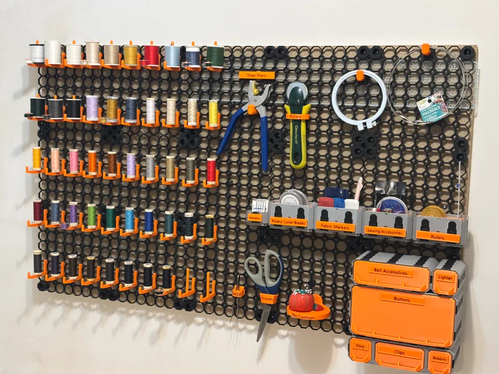 Round Shelf for Multiboard Remixed by Chris Lipscombe - MakerWorld