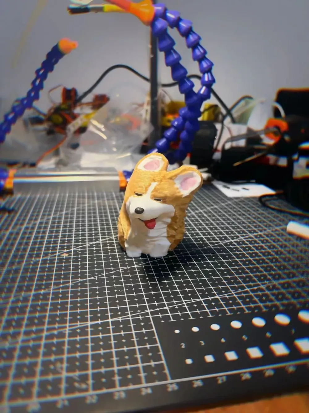 Wind Blown Puppy - Corgi (Sketchy Puppy) by zunchen - MakerWorld