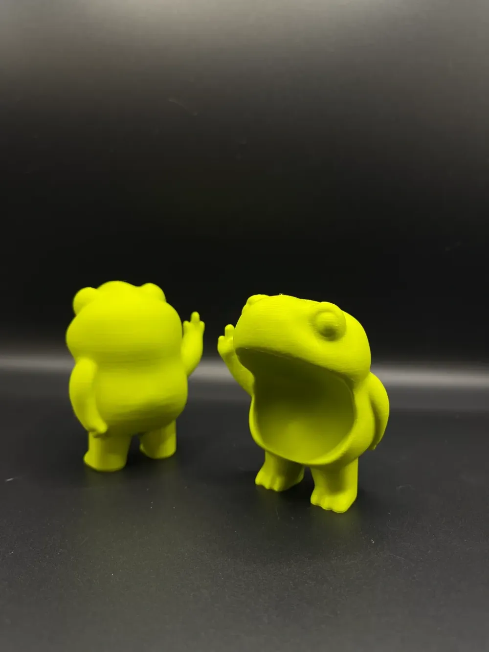 Cute Open-Mouth Finger Frog Trendy Toy Office Decoration by 云吞面 ...