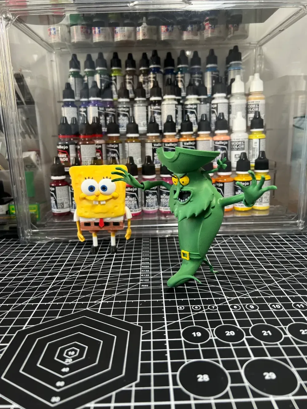 Spongebob Halloween Flying Devil Assembling Figure von CC MakerWorld ...