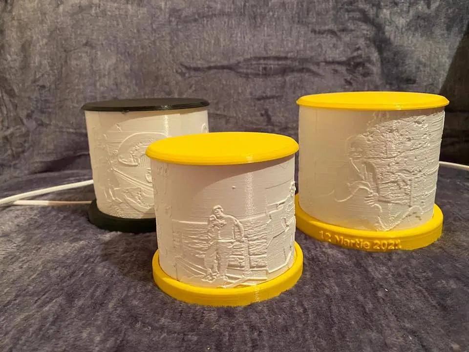 Lithophane lamp (round lamp) by Pitu - MakerWorld