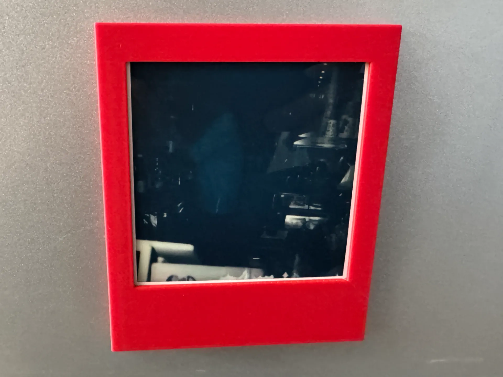 Magnetic Polaroid Frame | Fridge Magnet Frame (600 SX70 itype) by 阿bo ...