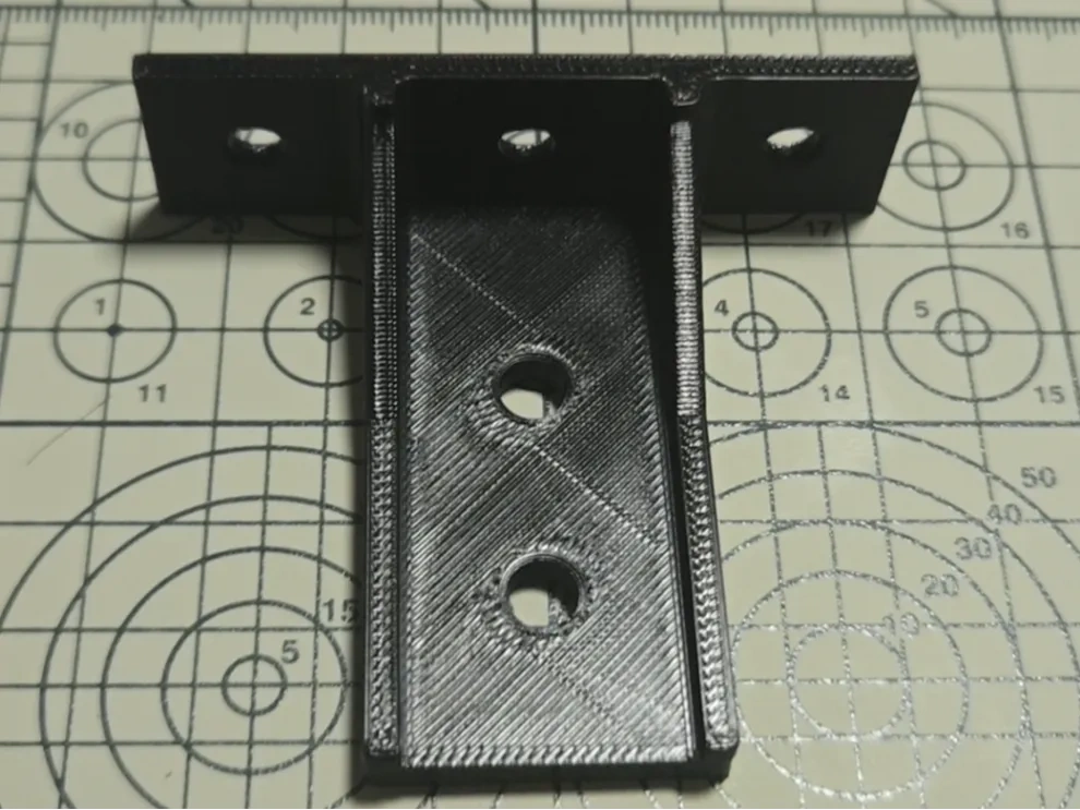 A type of T-shaped connector for 20 and 30 profiles by 喜多狼 - MakerWorld