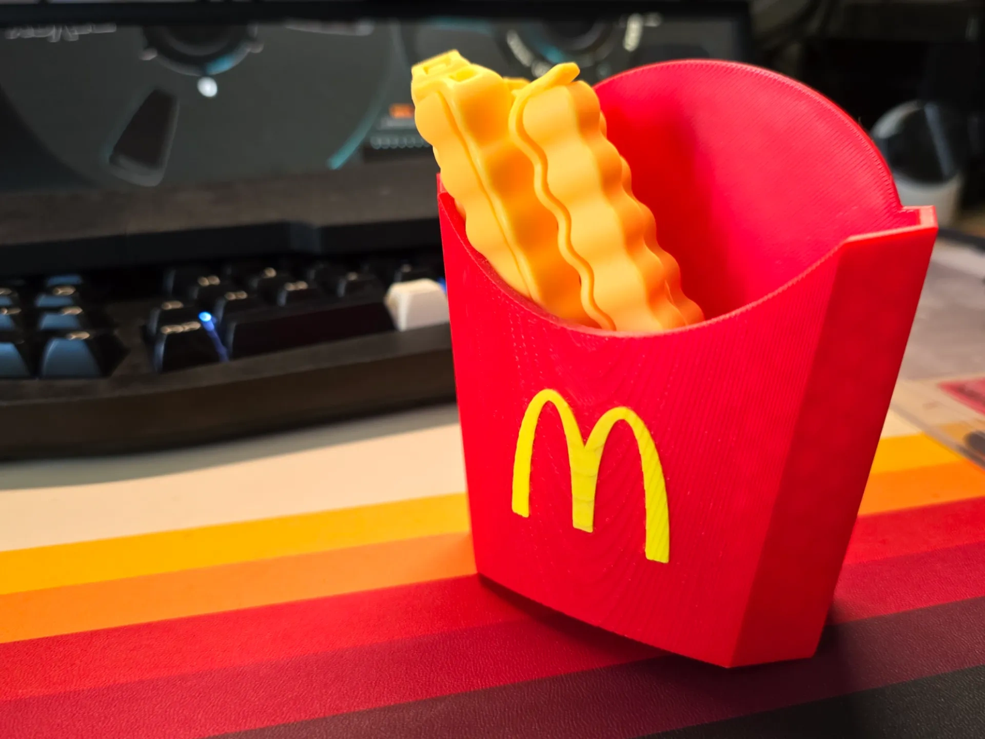 Golden M Fries Box by KKK3AAA - MakerWorld