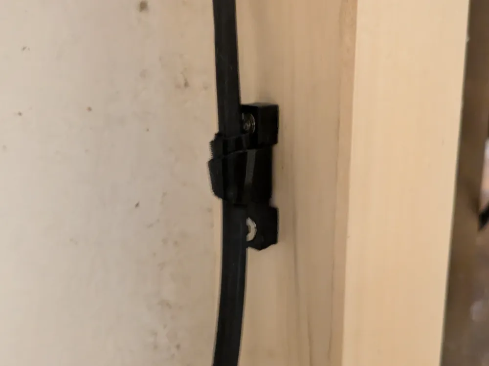 Simple Velcro Anchor by keinervonuns - MakerWorld