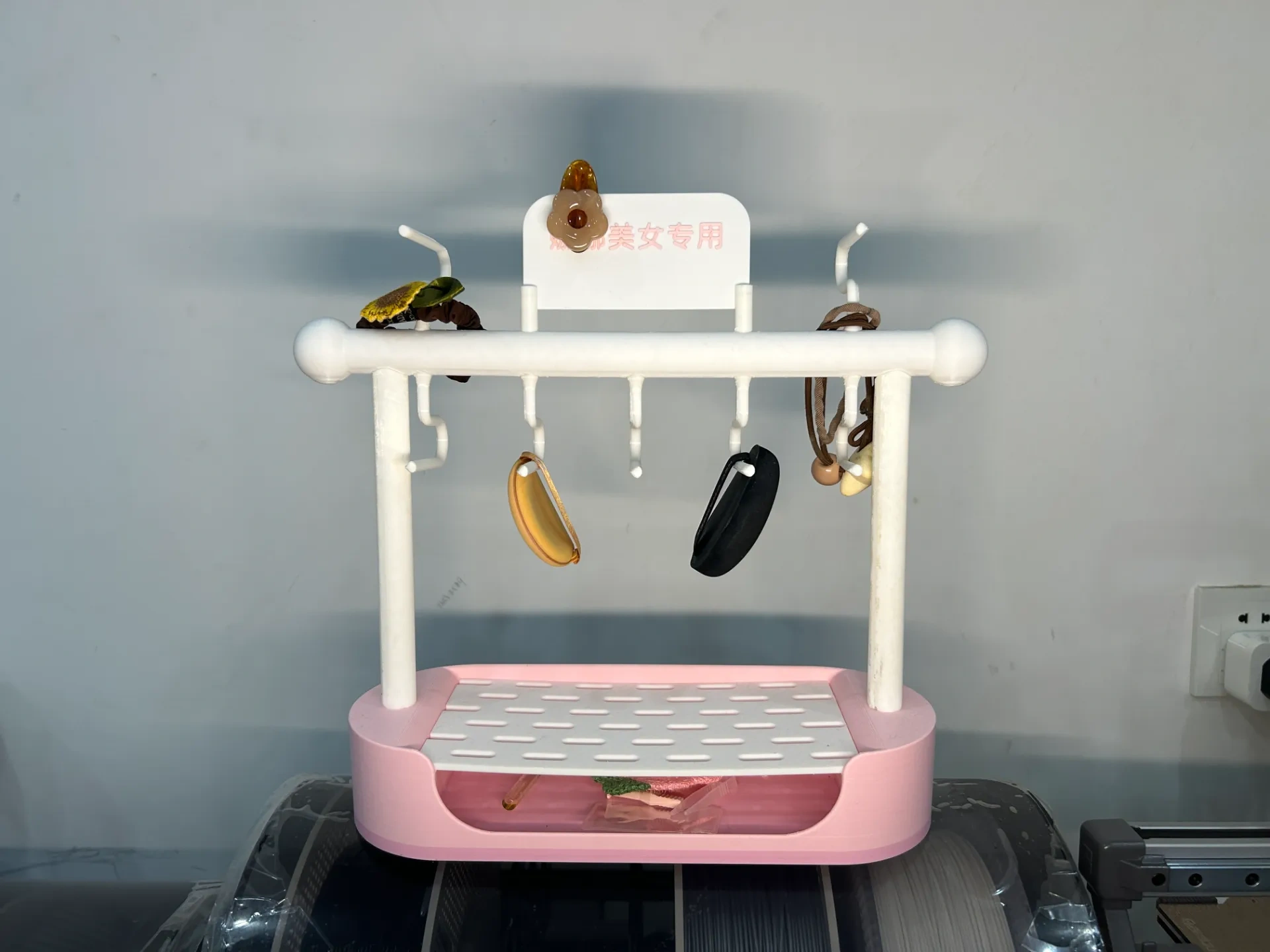 Makeup Puff Holder for Women by chunfeng - MakerWorld