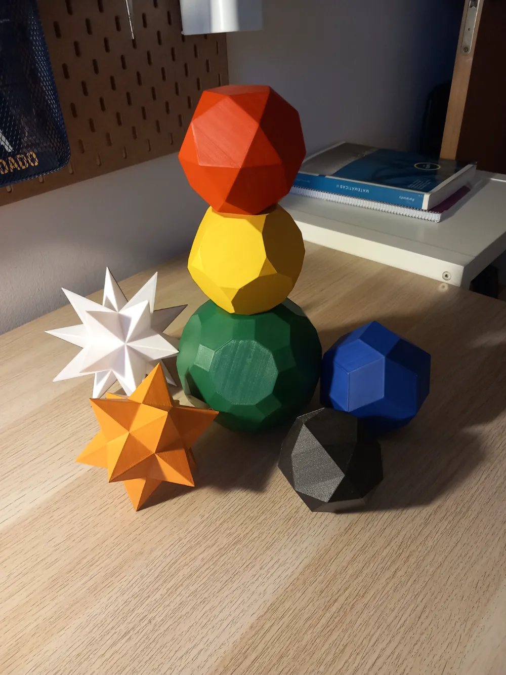 Polyhedrons by Pol Feito - MakerWorld