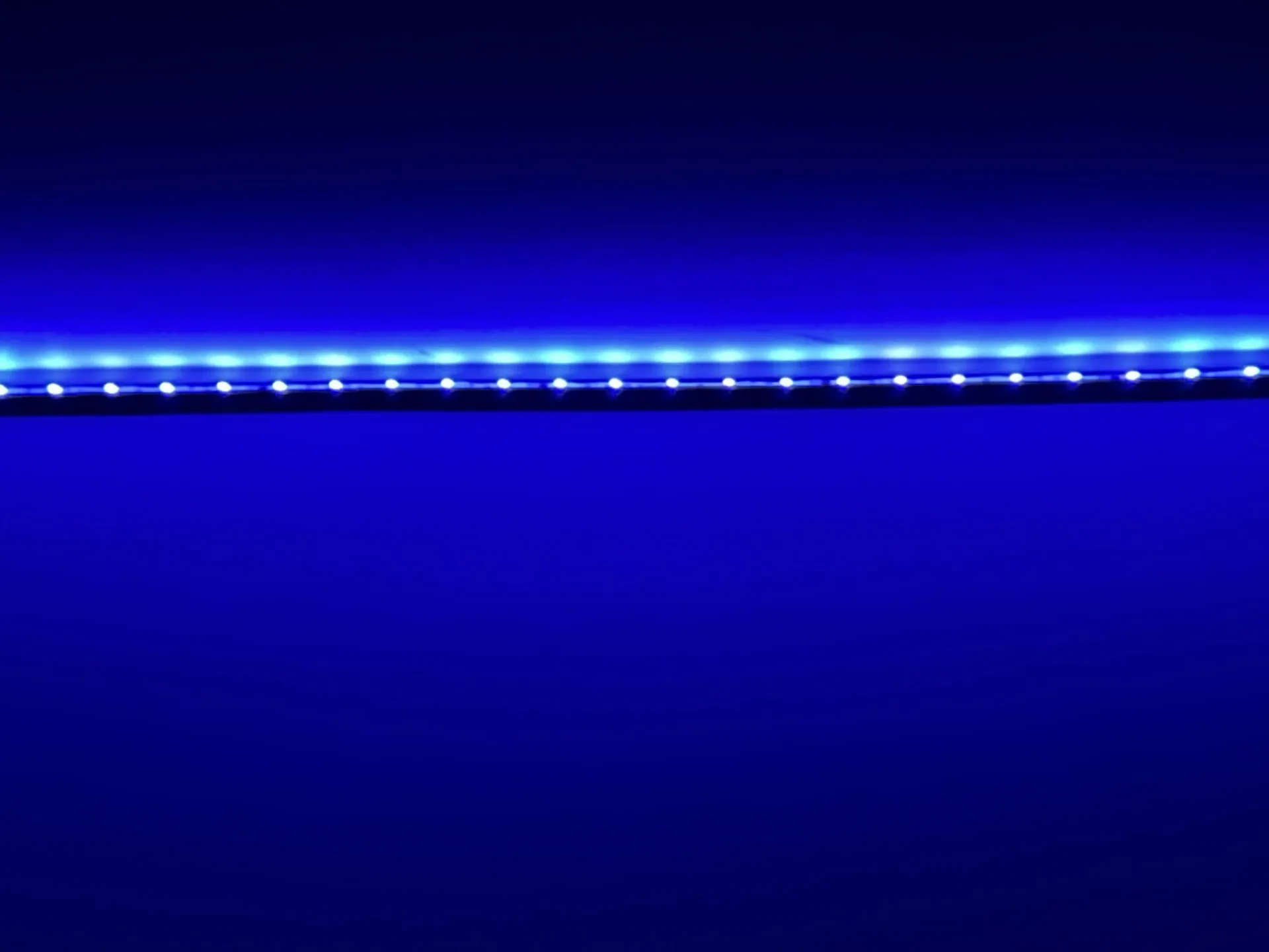 LED Strip 10mm wide 45 degree angle wall mount Remixed by Zolden ...