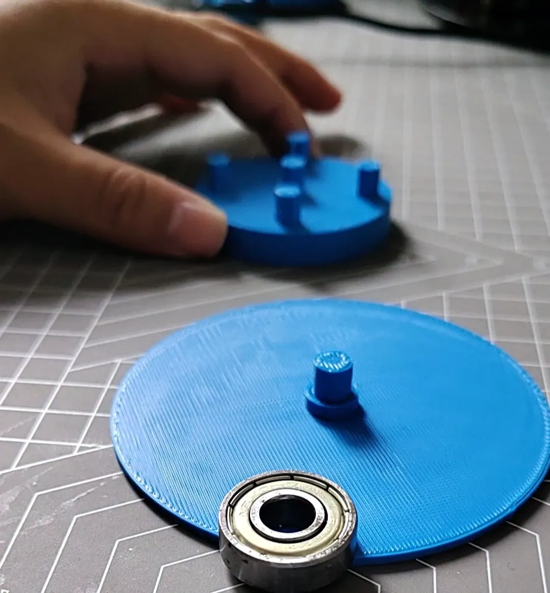 R3D Spool Storage Rotating Base by 全村的希望MakerWorld: Download Free 3D Models