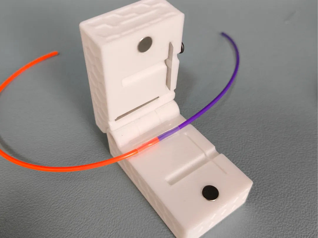 Filament Spool Teflon Tube Cutter by user_2605208401 - MakerWorld