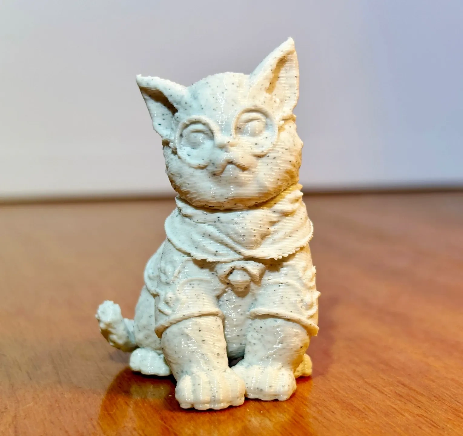 A cat wearing glasses, a cute and silly little cat, a desktop ornament by 3D Creator - MakerWorld