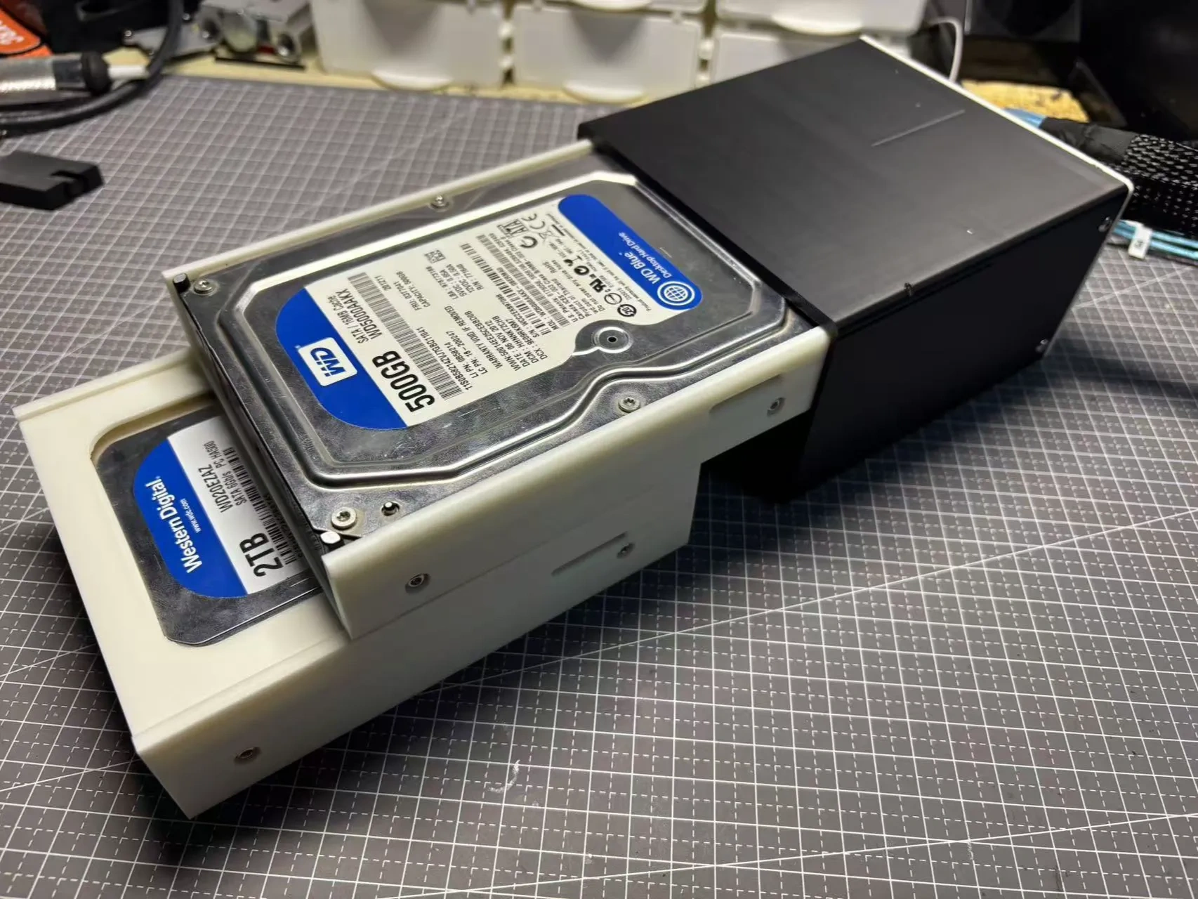 3.5-inch Hard Drive Enclosure/Cage by user_3480595153 - MakerWorld