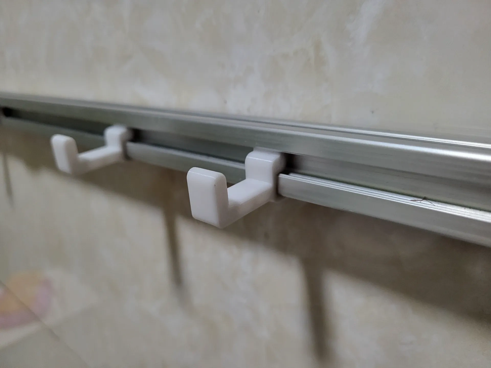 2020 Aluminum Profile Hook with Dual Snap Design, Ultra Stable by ...