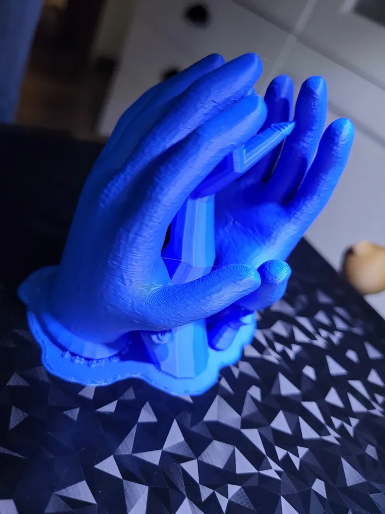 Tinyhands by Master Calibär - MakerWorld