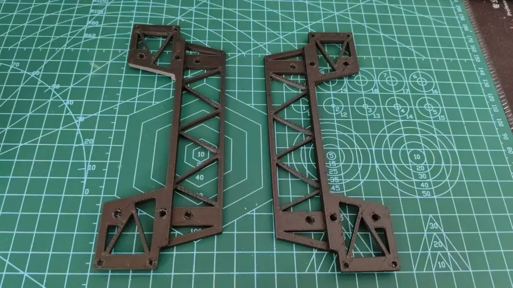 Stackable Hard Drive Rack (Hard Drive Array/NAS Compatible) by LEON ...