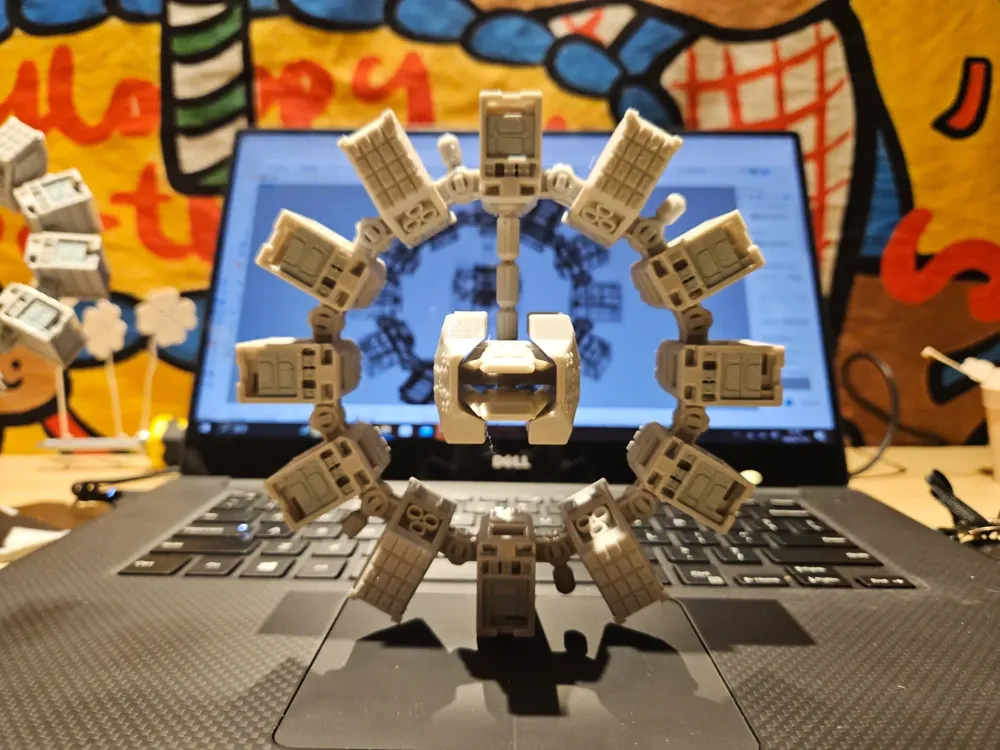 Interstellar Endurance Space Station Stand Display Version (Rotatable ...