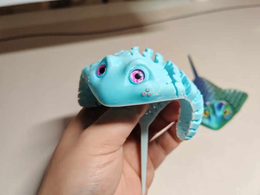 Articulated Magnetic Hinge Manta Ray, Eye-Socketed Version, Can Install ...