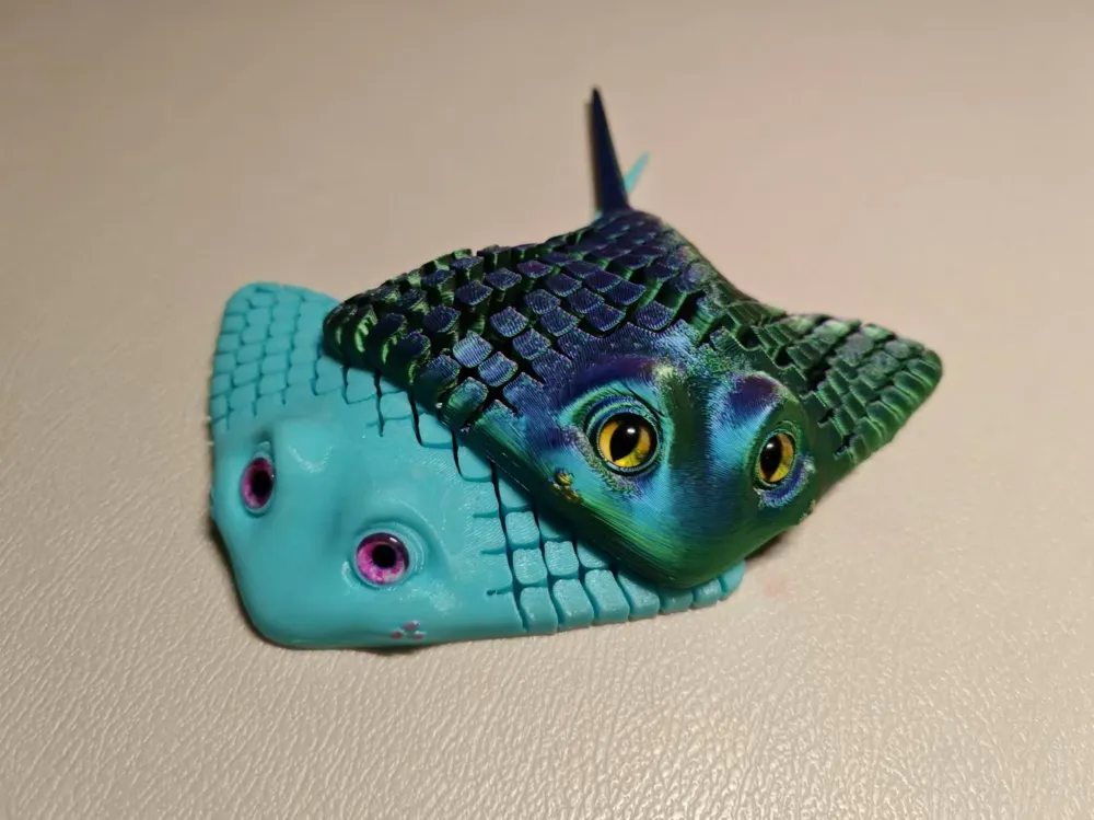 Articulated Magnetic Hinge Manta Ray, Eye-Socketed Version, Can Install ...