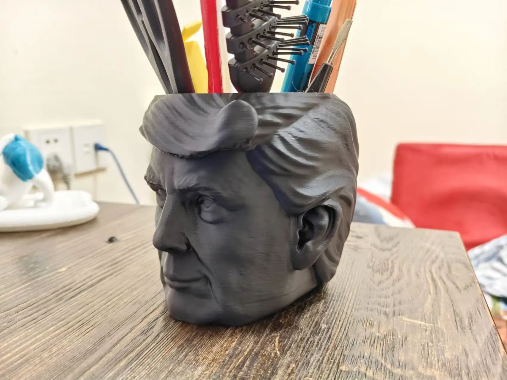 Trump 'Make America Great Again' Comrade Mug Planter Pen Holder by 王铁锤 ...