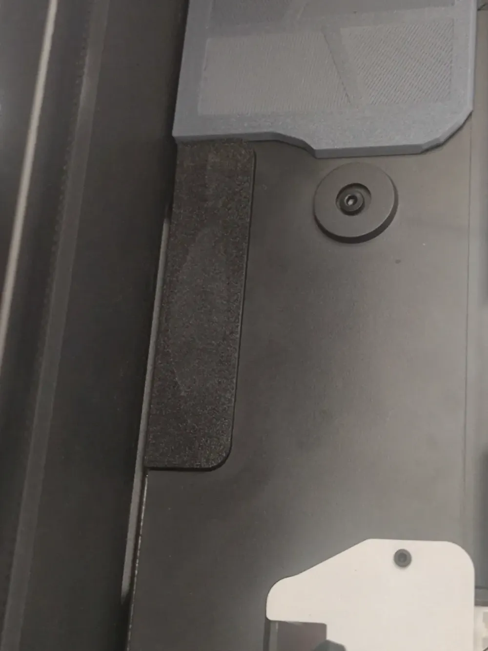 P1S Rear Dust Cover Remixed by CAIZHI - MakerWorld