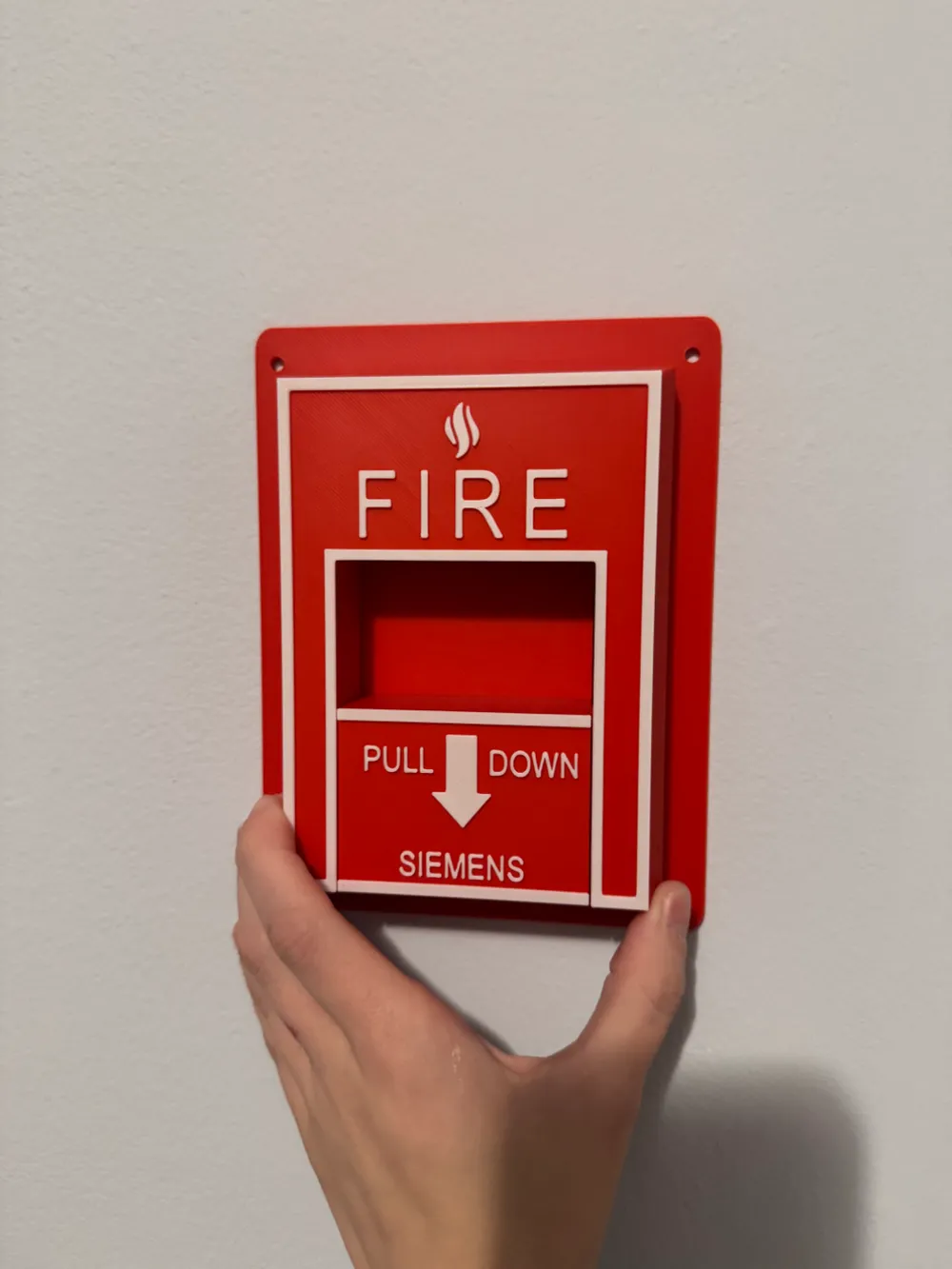 2 Color fire alarm with mounting plate Remixed by Forestergump - MakerWorld