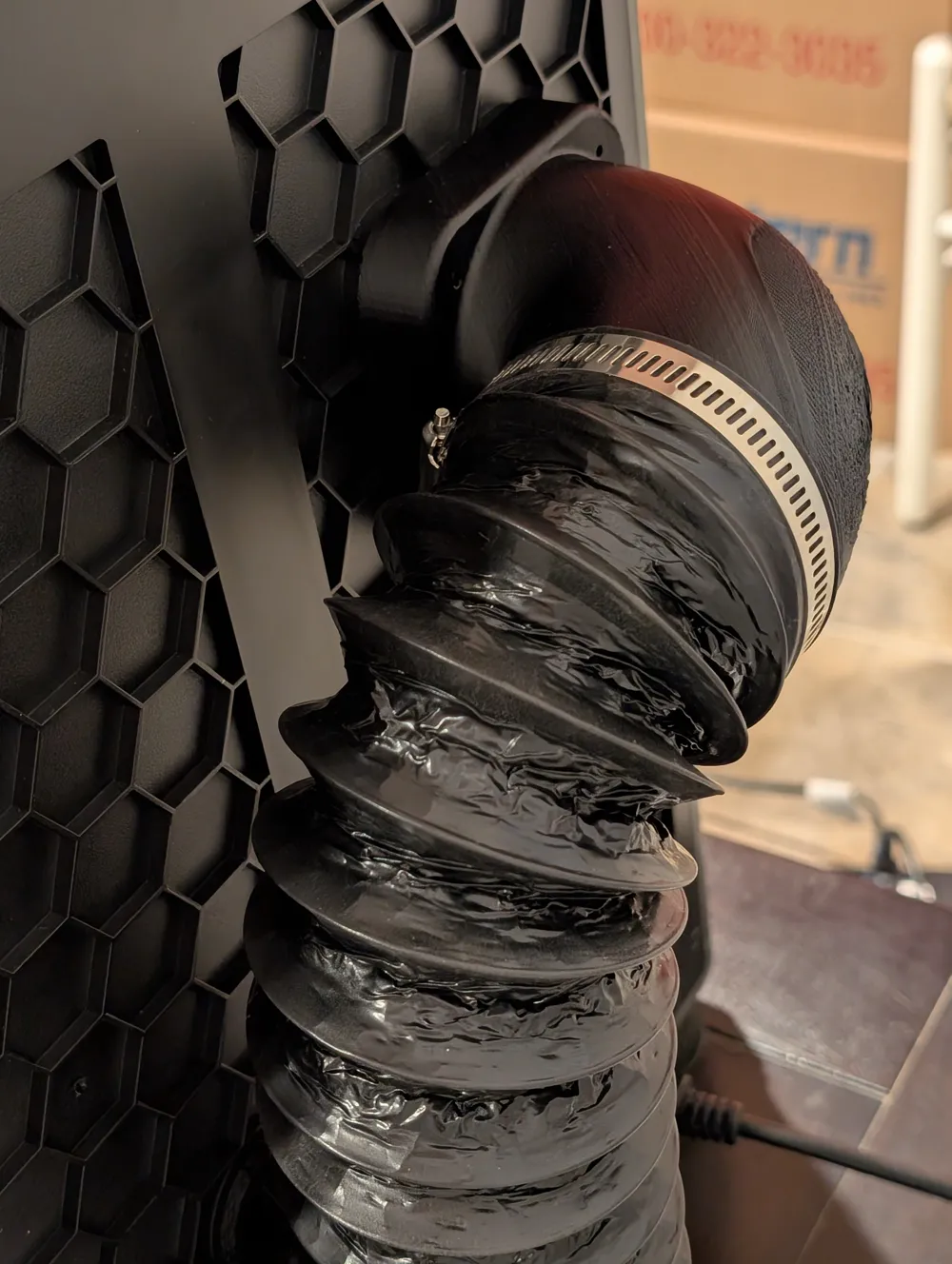 Detachable magnetic exhaust ducting for K1/K1C by C3D Garage MakerWorld ...