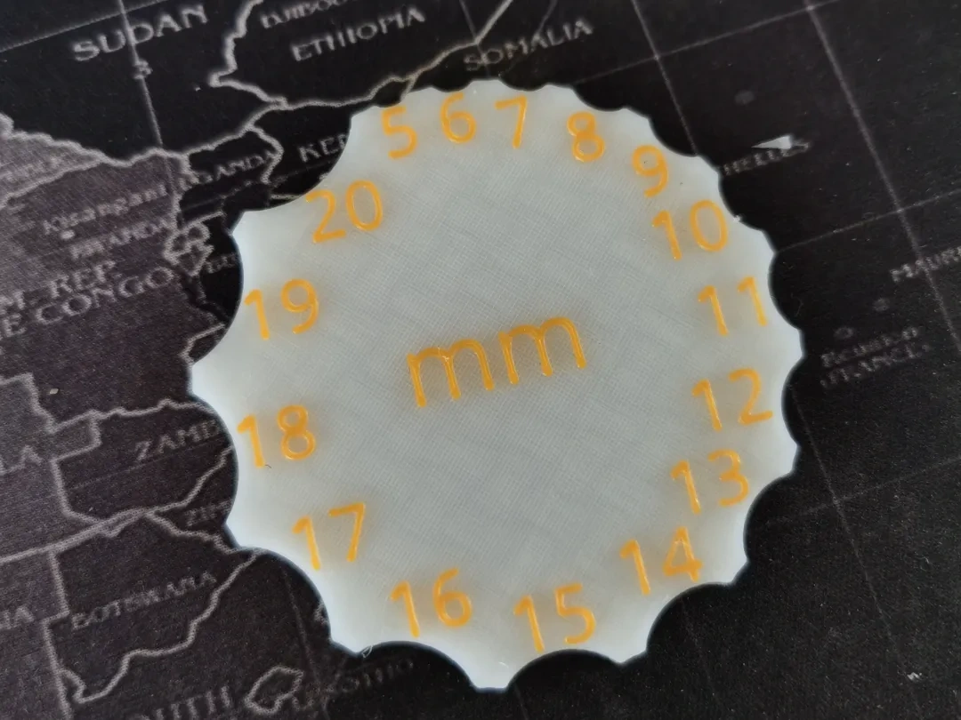 Rounded Corner Measuring Tool by Nut - MakerWorld