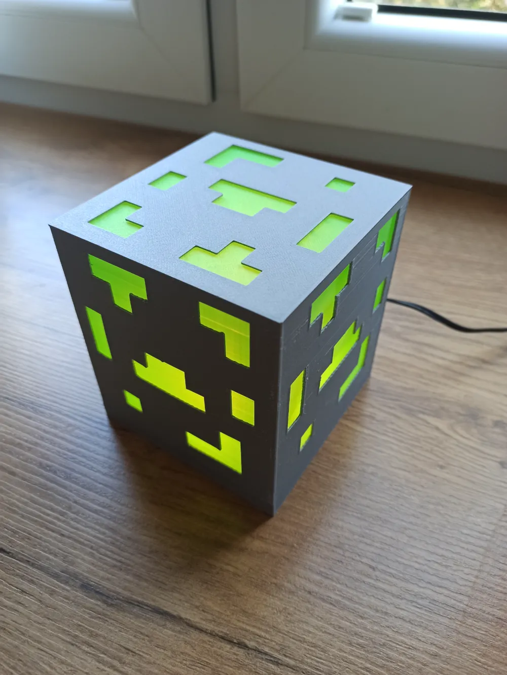 Minecraft Led Emerald Lamp by Greelf - MakerWorld