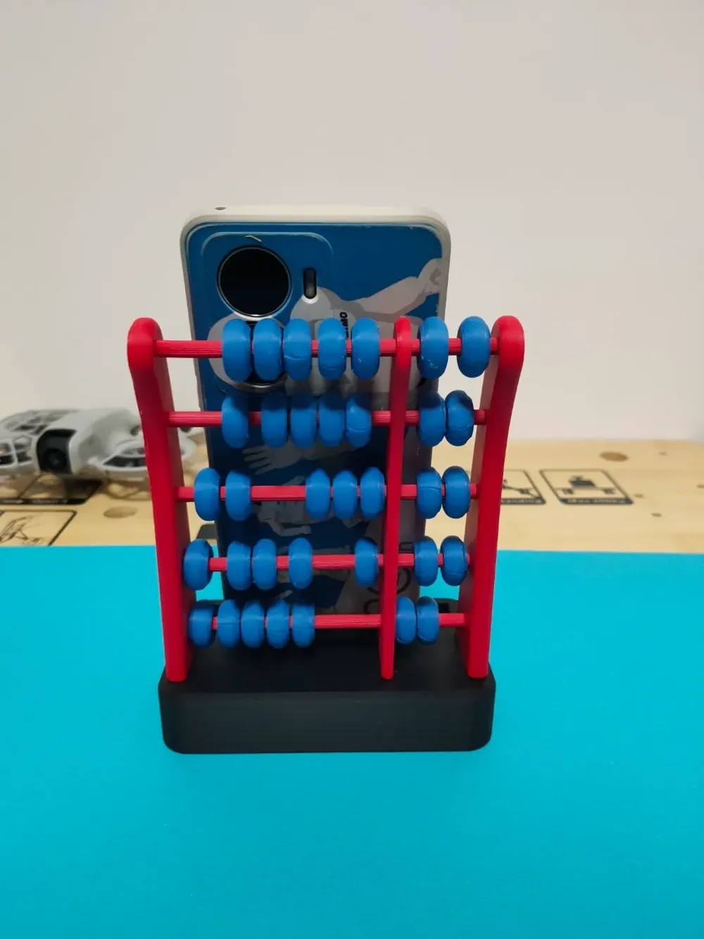 Stress Relief Abacus Phone Stand by jiuyiha - MakerWorld