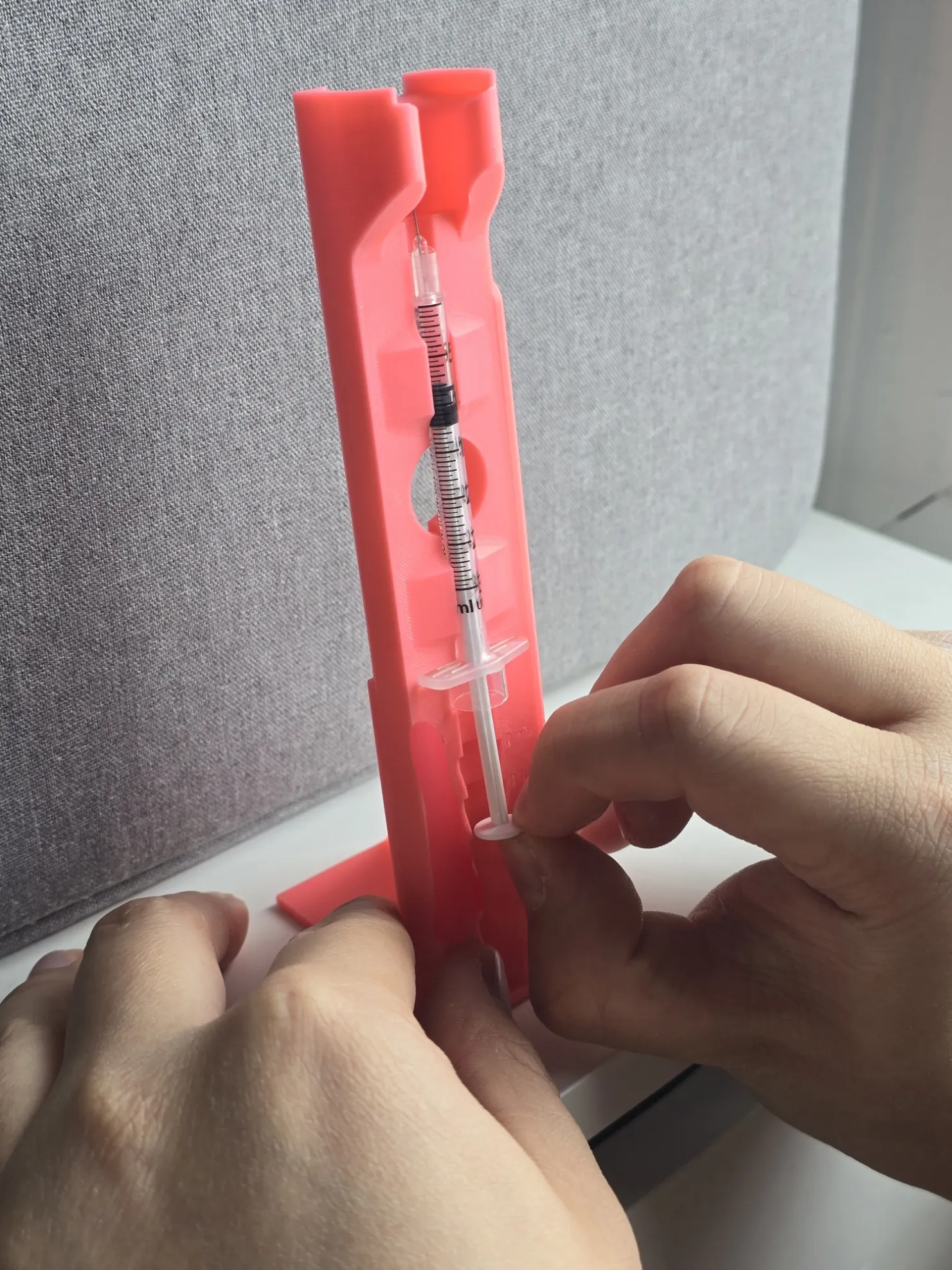 Hypodermic Syringe Jig - Free 3D Print Model - MakerWorld