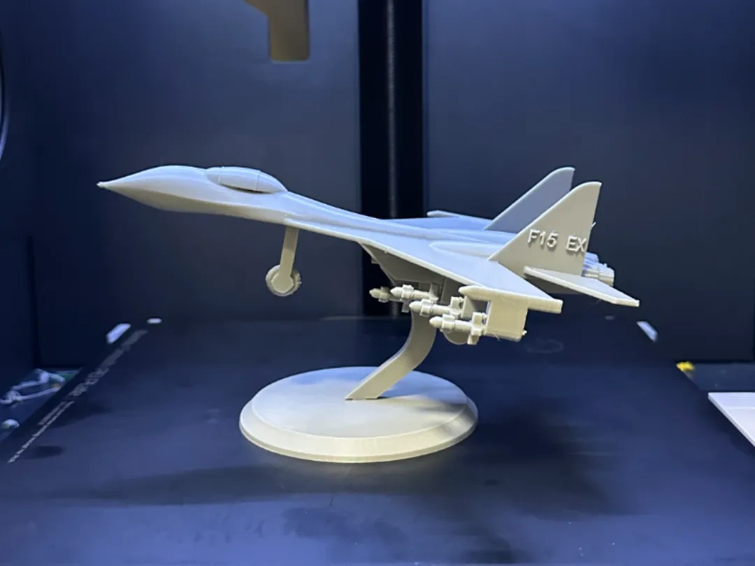 F-15EX fighter jet (smooth, with missiles) by Dream Designer - MakerWorld