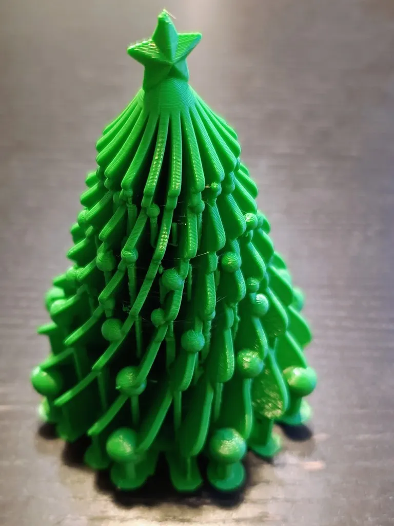 Christmas Tree with Base by Jakub LattenbergMakerWorld: Download Free ...