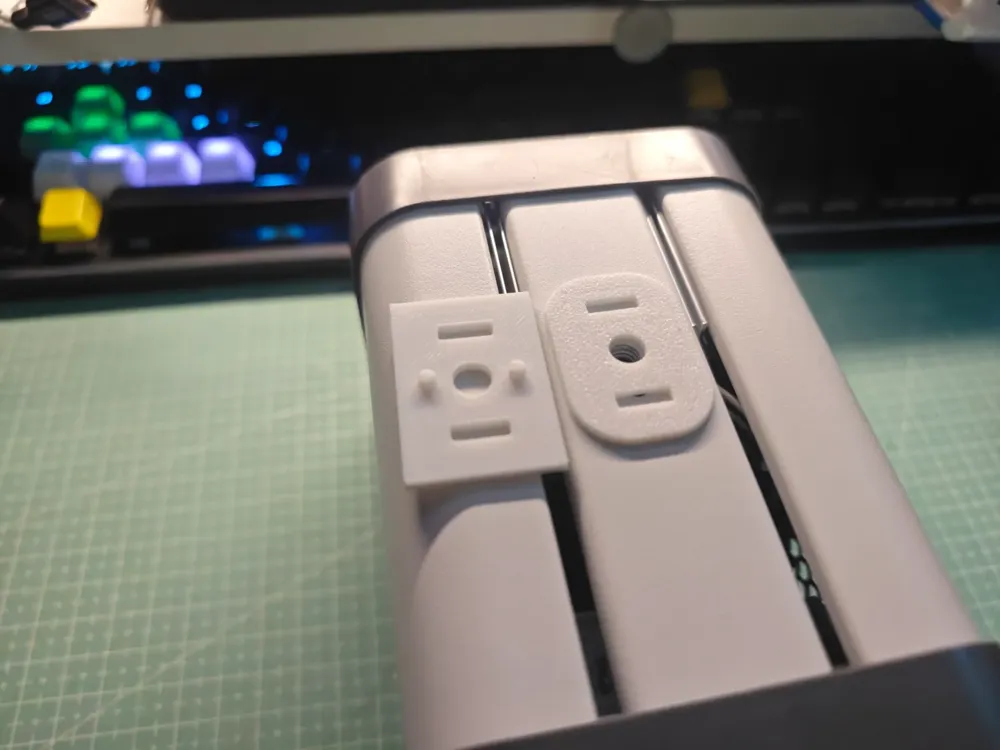 Anti-rotation pad with Arri locating hole for Godox base by 灵魁 - MakerWorld