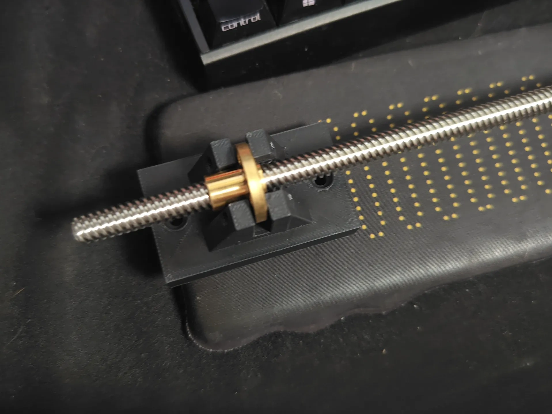 Laser TV Electric Pull-Out Module 1 by 回忆不曾存在的回忆 - MakerWorld