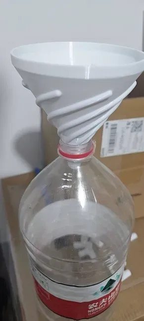 Cyclone Funnel by Gaowan Liang - MakerWorld