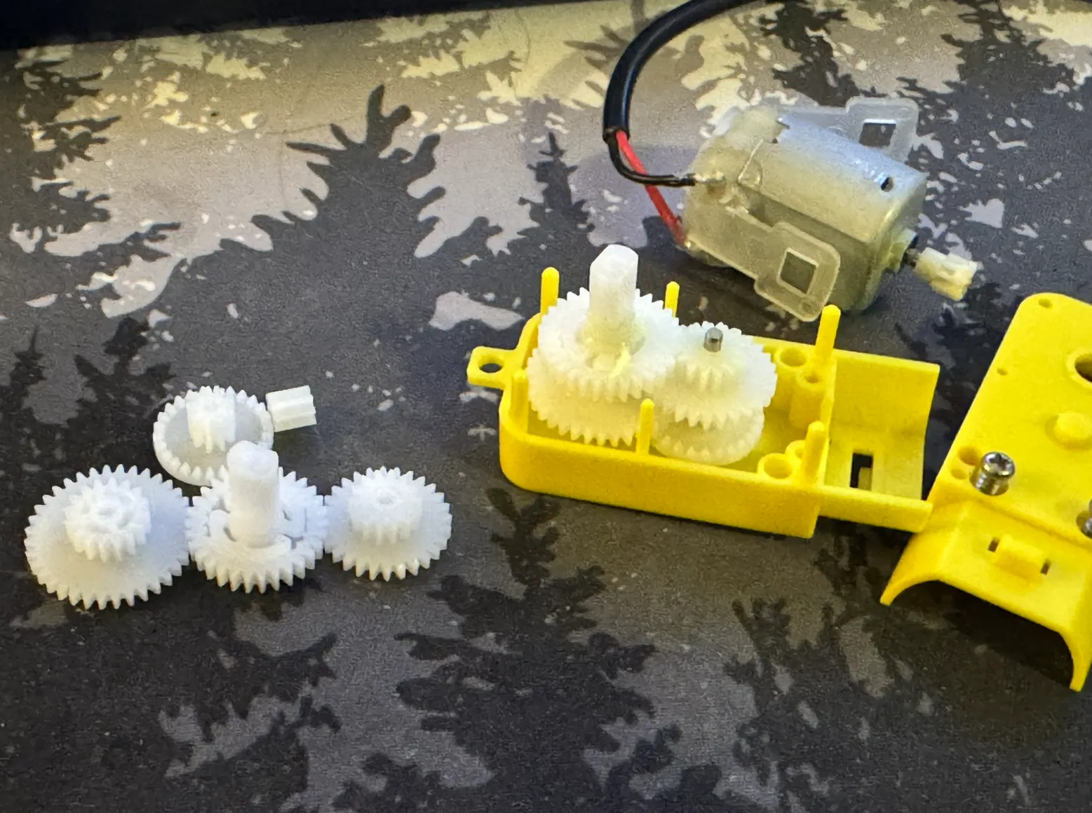 Gearbox for 030 Micro DC Motor - Free 3D Print Model - MakerWorld