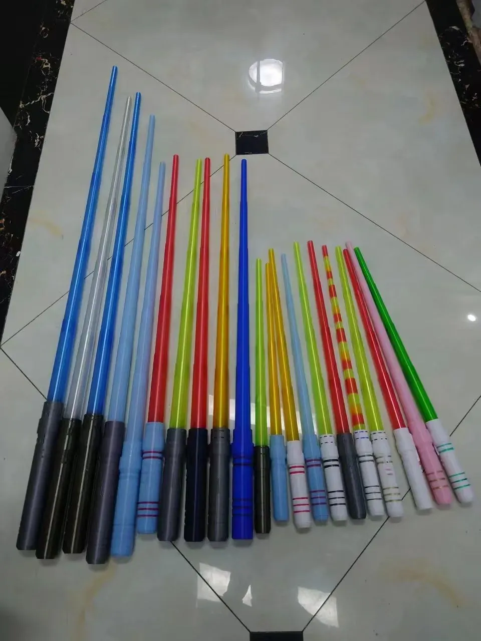Gundam Retractable Lightsaber - Standard Edition by SKY-Yara MakerWorld ...