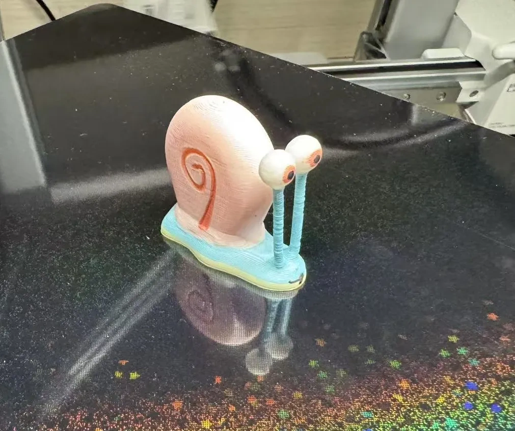 Tiny Snail Fridge Magnet by user_1654008077 MakerWorld: Download Free 3D Models