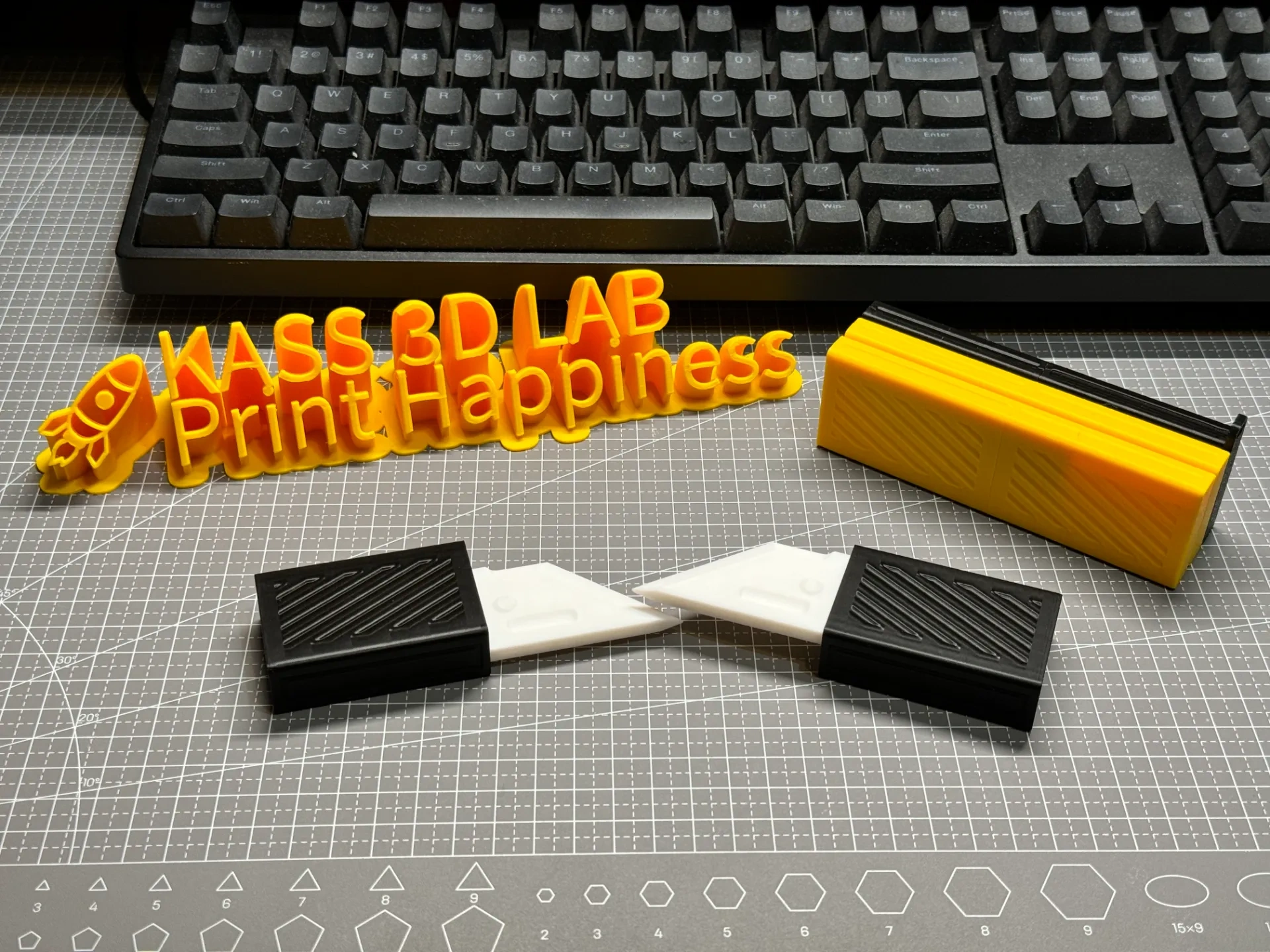 Mini Trick Blade by Kass 3D - MakerWorld