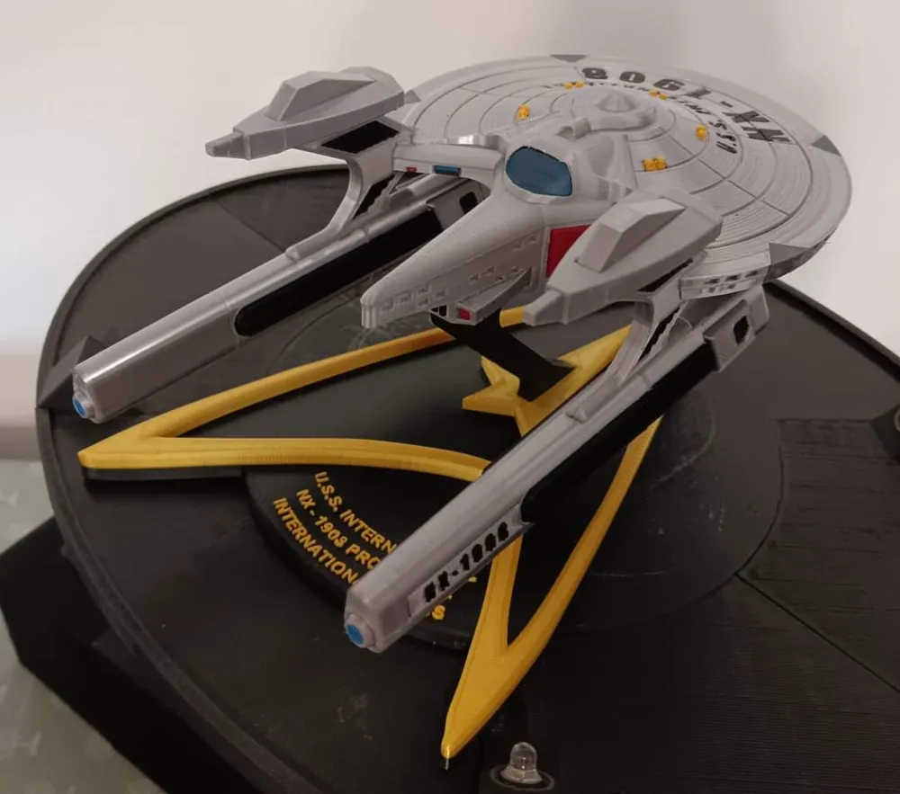 USS INTERNATIONAL NX-1985 by Cios85 - MakerWorld