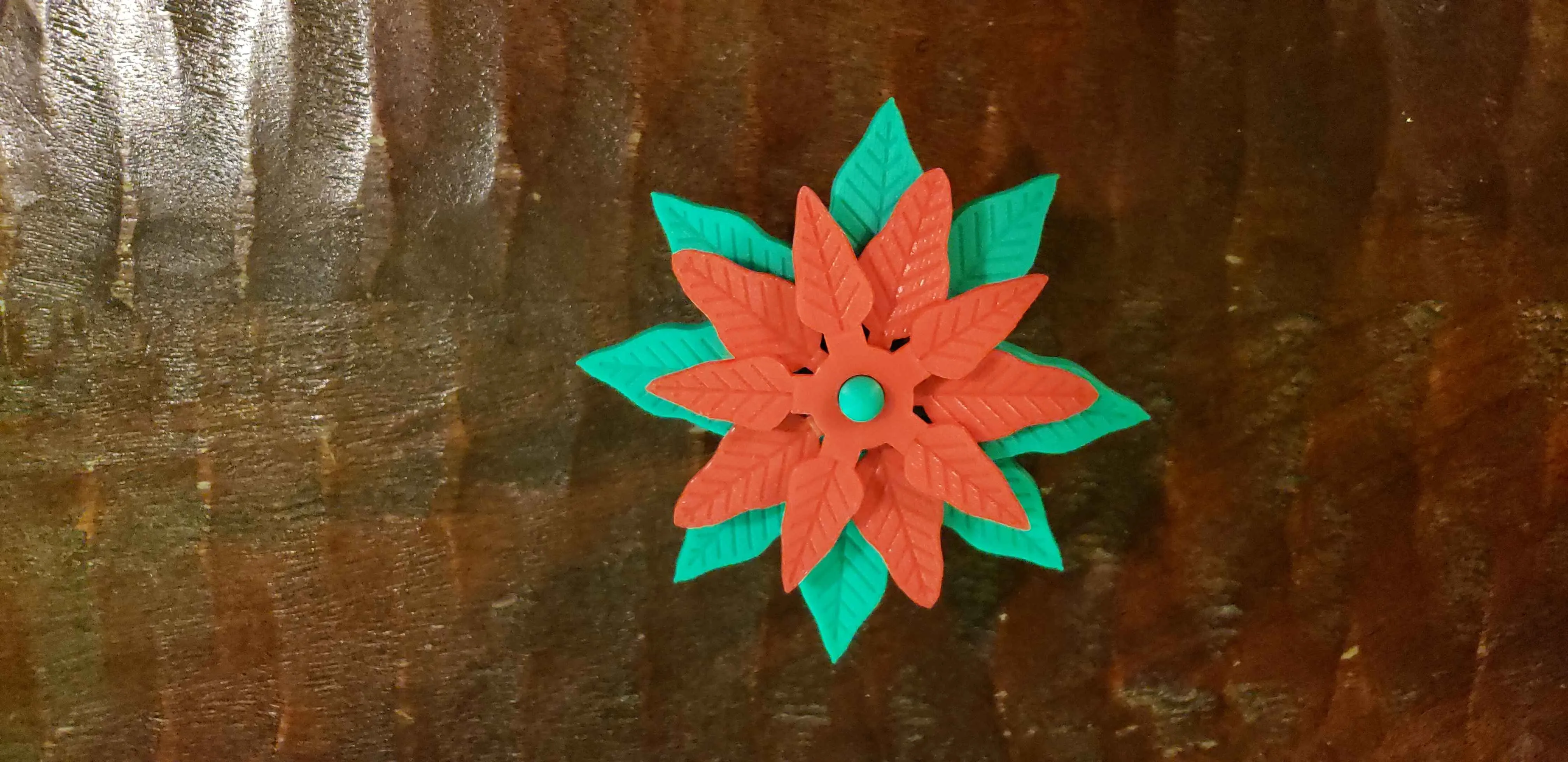 Christmas Poinsettia - Free 3D Print Model - MakerWorld