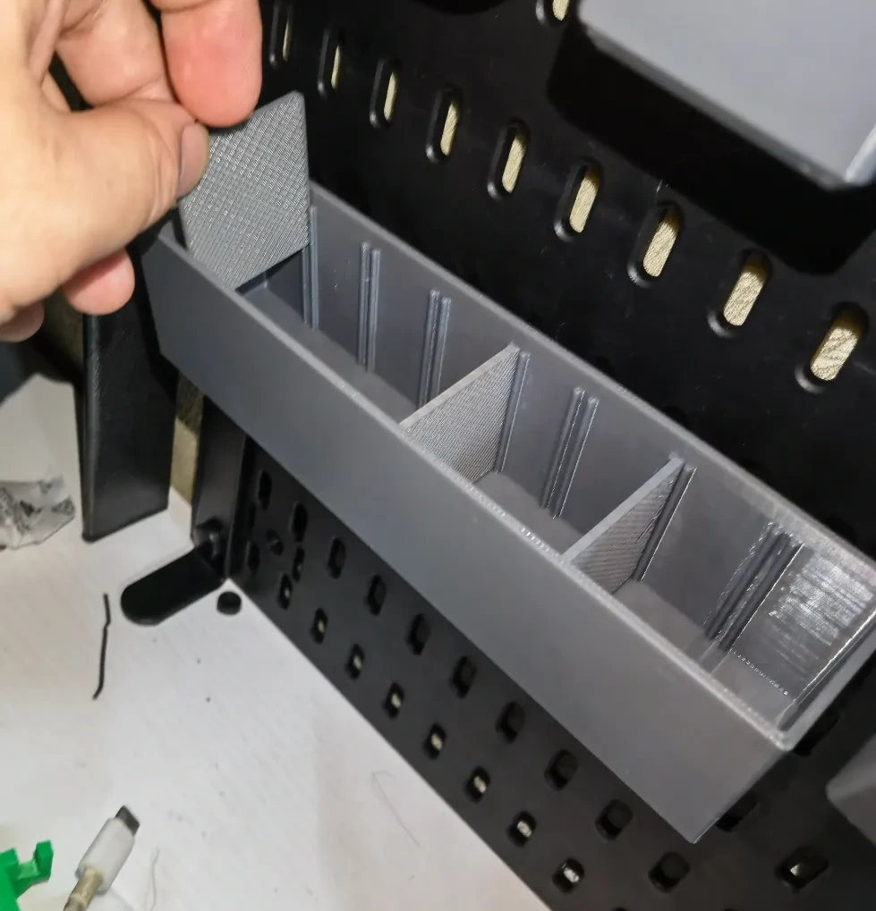 Adjustable Space Pegboard Parts Box by 蜂蜜熊 - MakerWorld