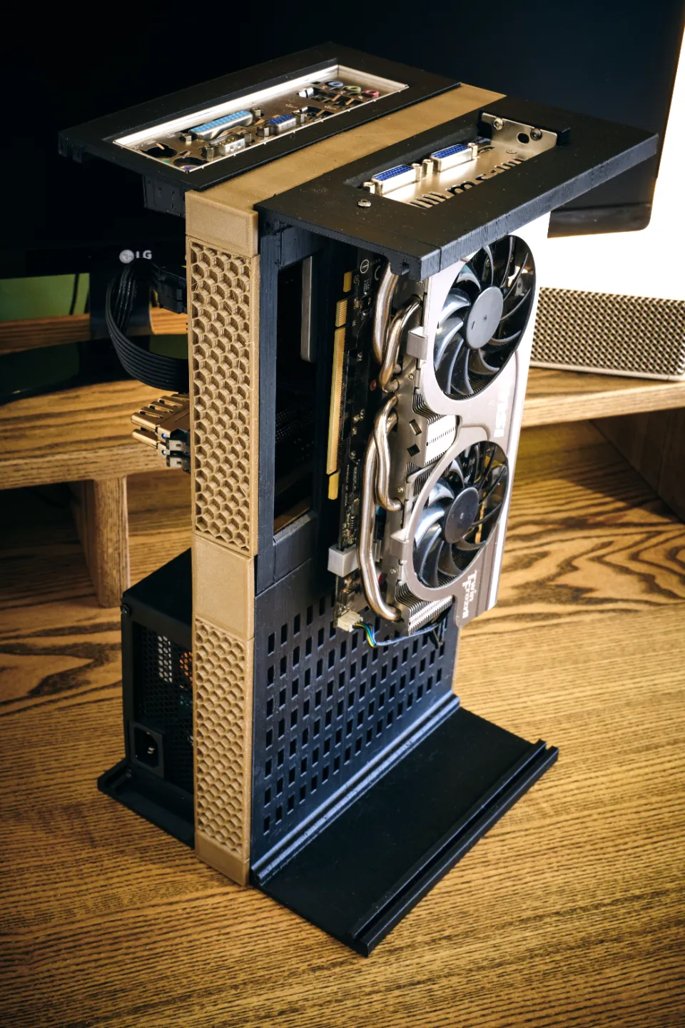 Mini ITX Open Frame Desktop PC Case by Starostenko MakerWorld: Download ...