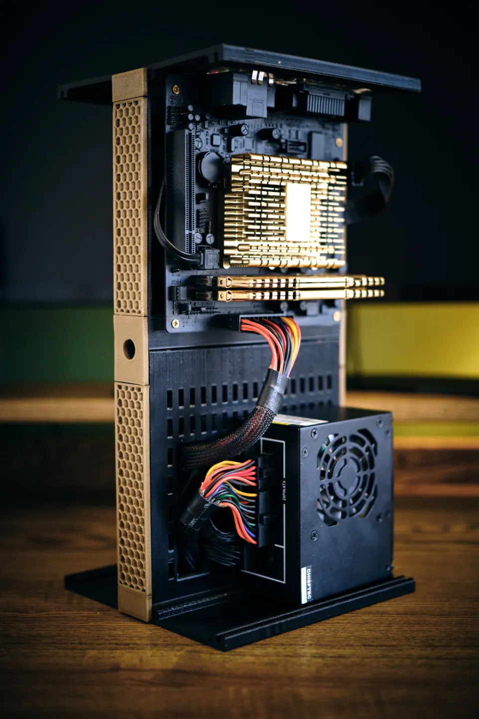 Mini ITX Open Frame Desktop PC Case by Starostenko MakerWorld: Download ...