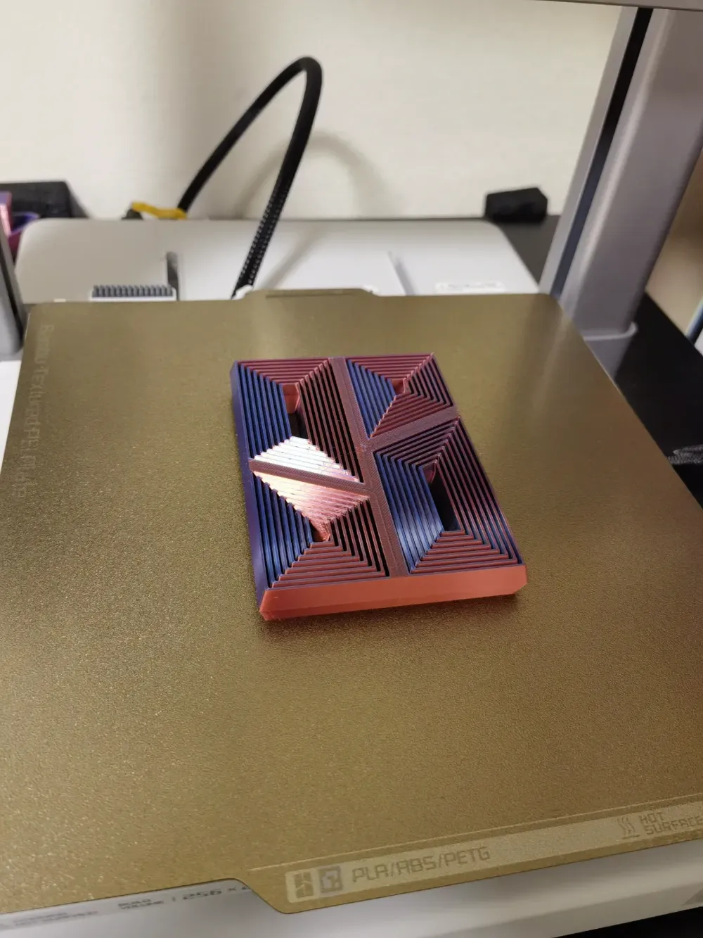 Bambu Lab logo fidget toy - Free 3D Print Model - MakerWorld