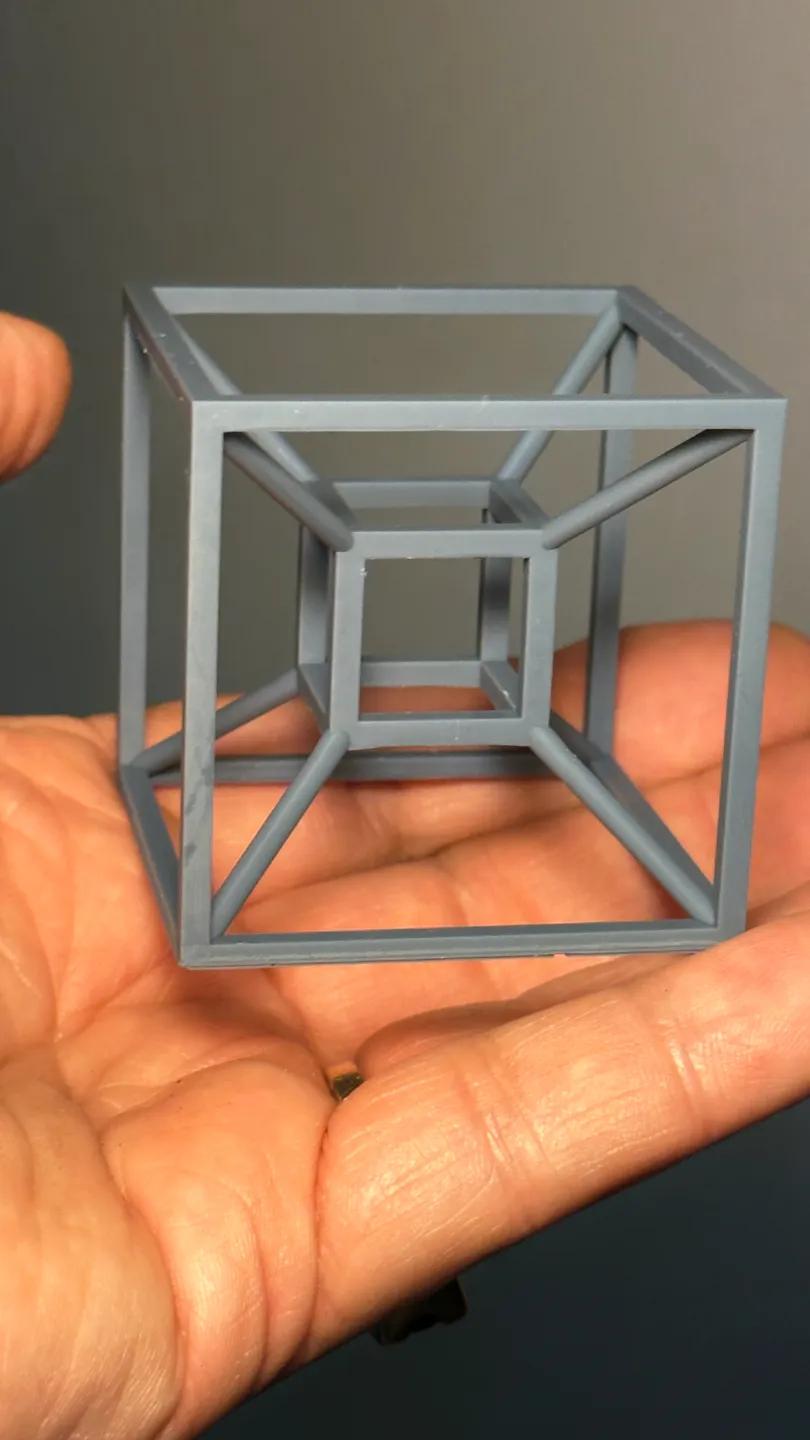 Tesseract by jvespaz - MakerWorld