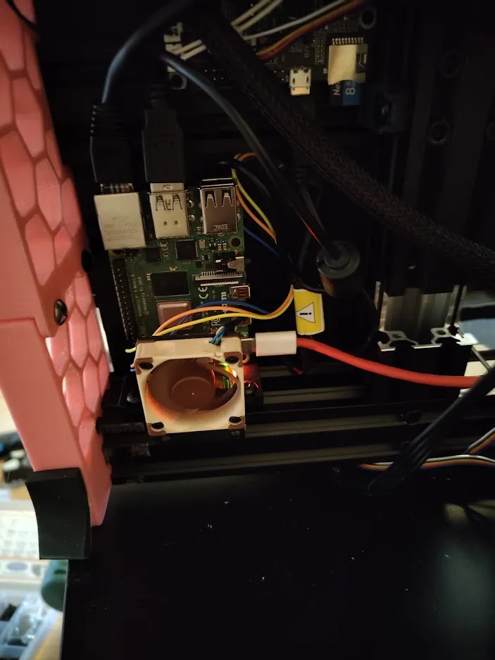 Ender 3 - Raspberry PI Mount Remixed by tryy3 - MakerWorld