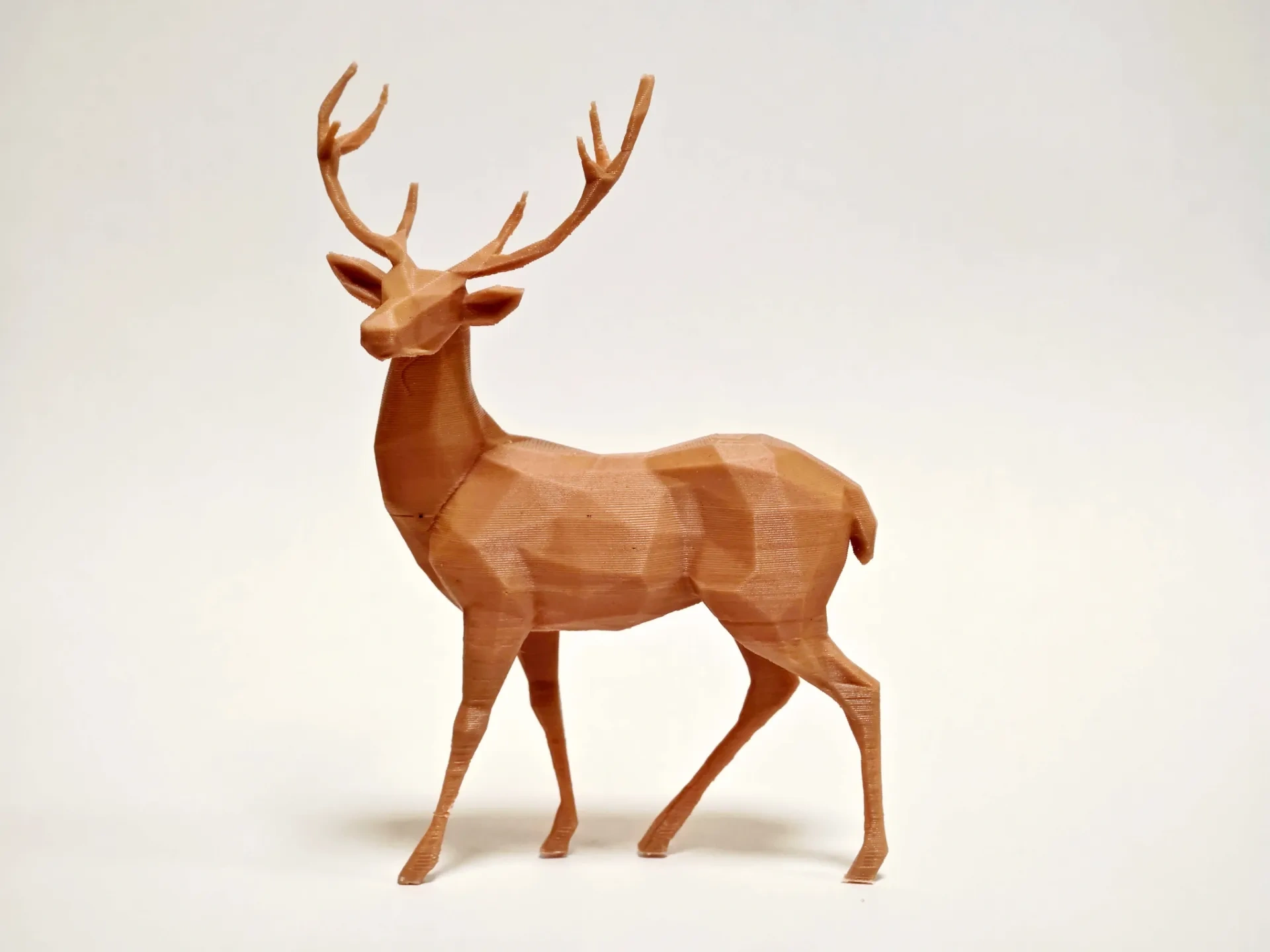 Standing Reindeer - Low Poly Style by daokouxiaxingzou - MakerWorld