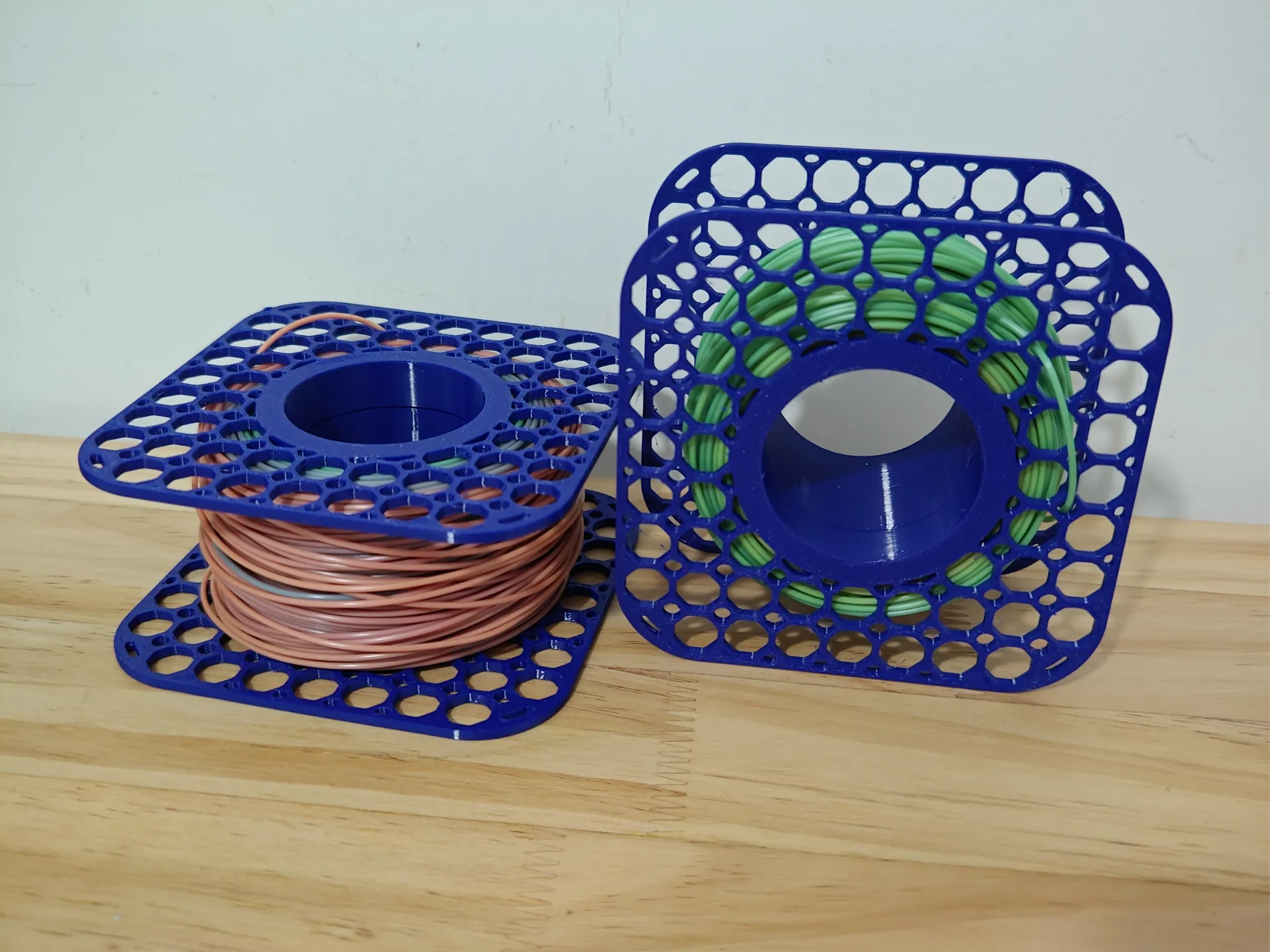 256-bed small spool for single-batch printing by user_1277781473 ...