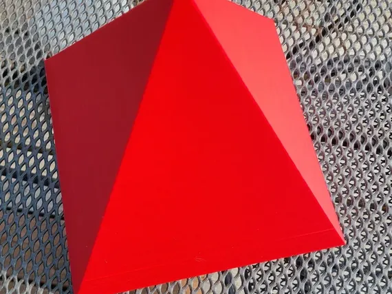 Pyramid by Saiteng - MakerWorld